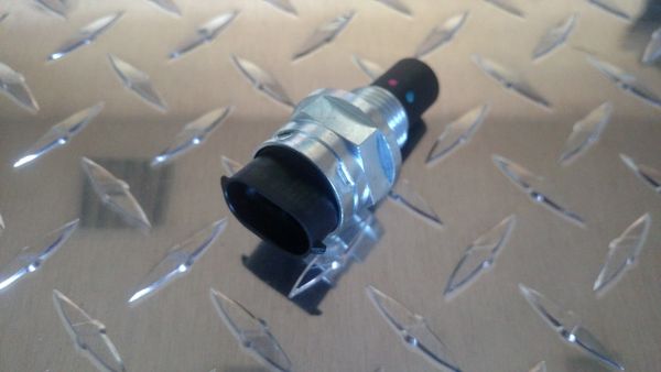 STANDARD MOTOR PRODUCTS: '71-'91 GM NP205 VEHICLE SPEED SENSOR