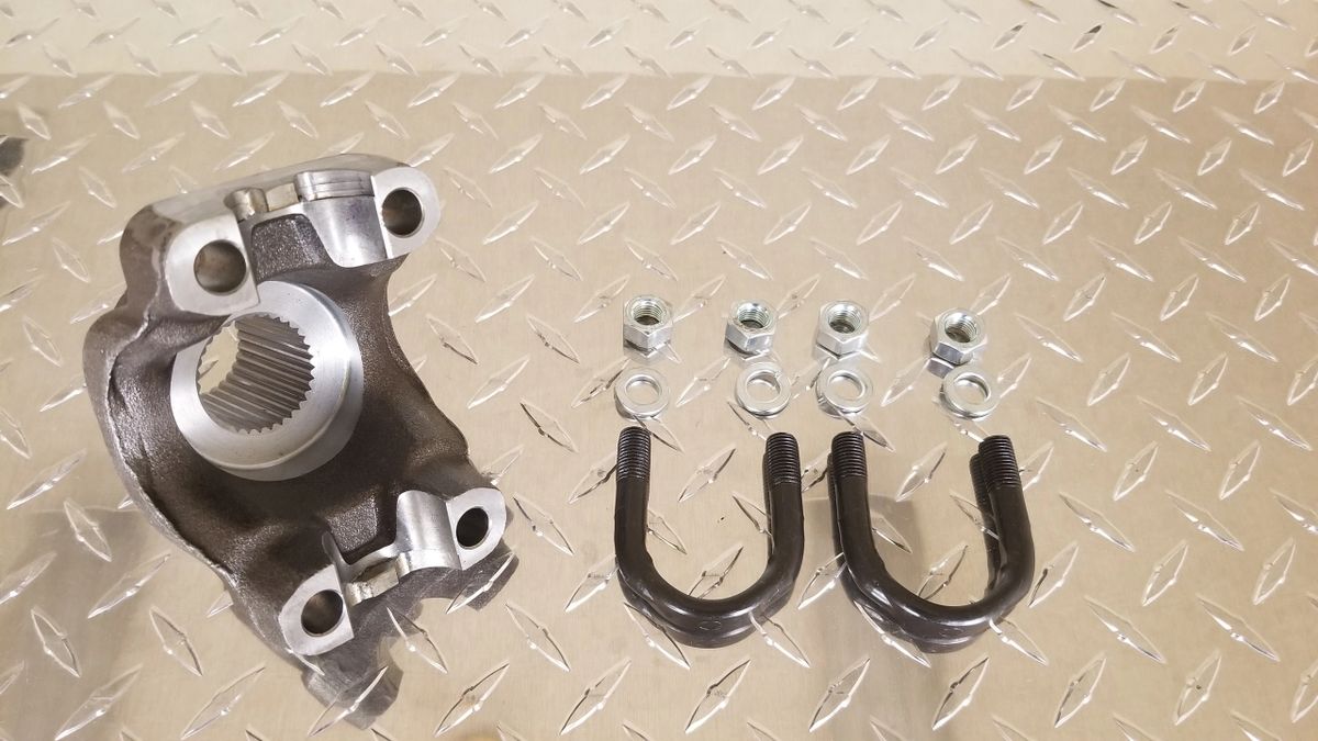 RDP XTREME: FORGED 1480 SERIES 32 SPLINE NP205 REAR OUTPUT U-BOLT END YOKE