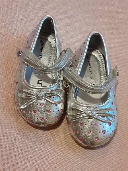 Girls' Silver/Pink Heart Shoes - NEW!