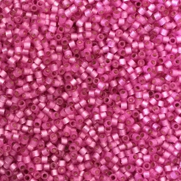 2174 Delica Duracoat Silverlined Dyed Pink Parfait