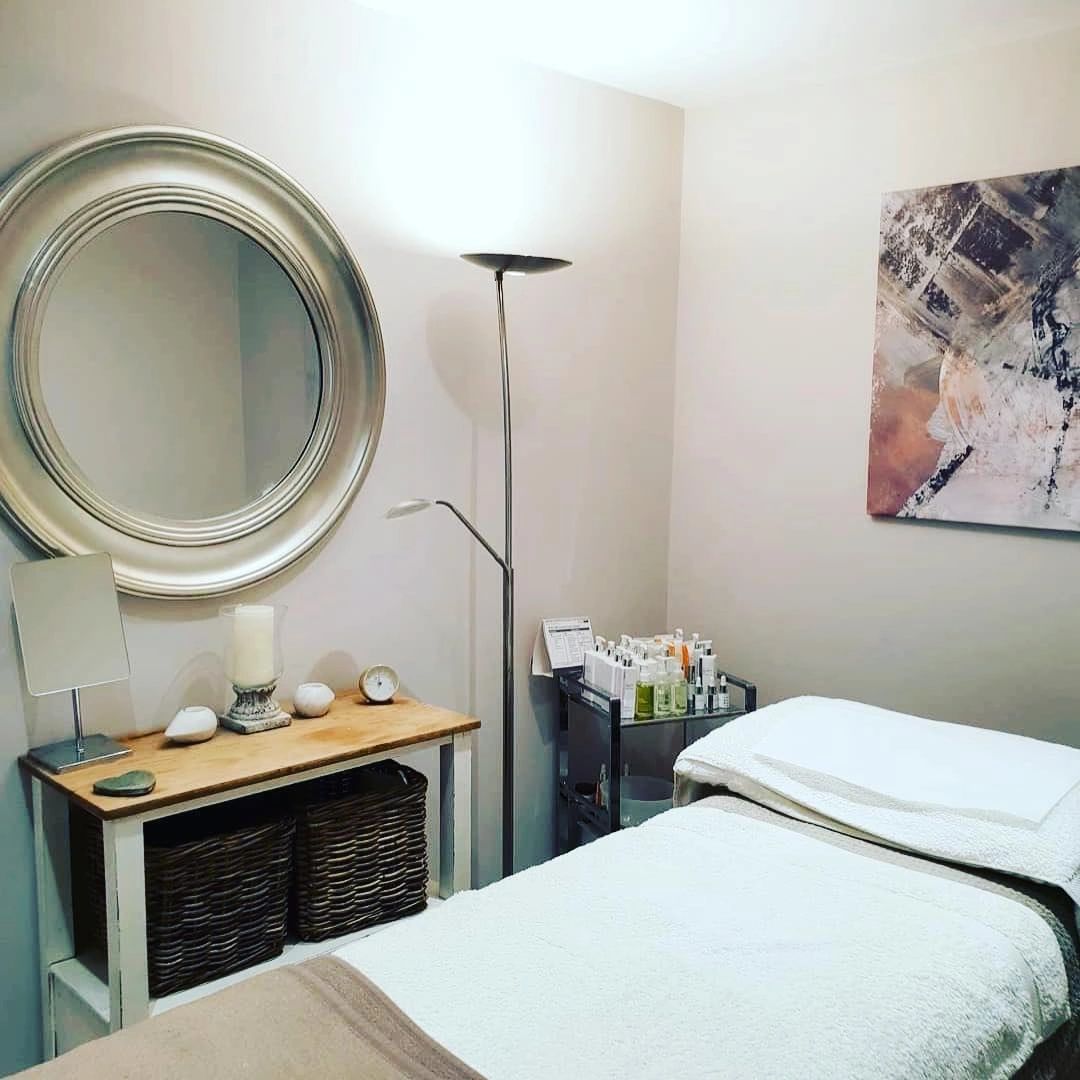 Hidden Gem Beauty Studio - Beauty Salon - Congleton, England