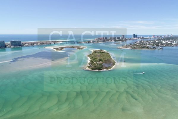 Robinson Island