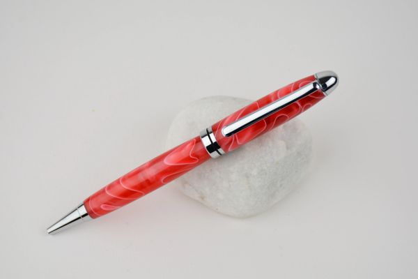 Handmade pens, handcrafted pens, hand turned pens made in the UK