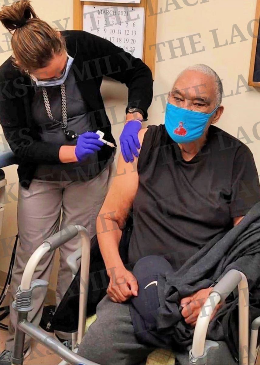 MEDIA - COVID-19 VACCINE LAWRENCE LACKS, SR. (Henrietta Lacks' Eldest ...