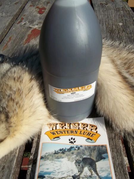 WEISER WESTERN LURE'S RED FOX URINE 1/2 GALLON
