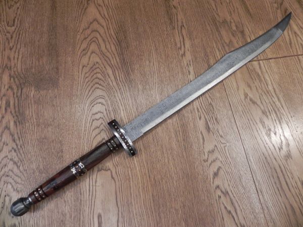 Damascus Falchion With Rosewood