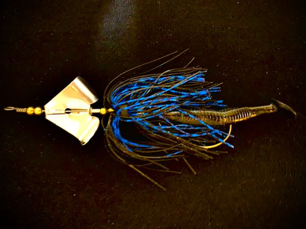 JAMIT JR. Weedless Inline Buzz Bait BLACK & BLUE