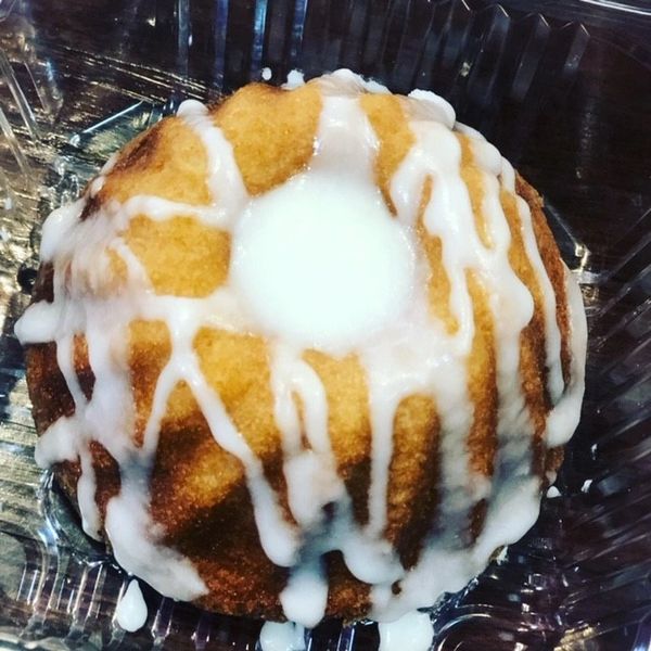 Piña Colada Mini Pound Cakes Half Dozen