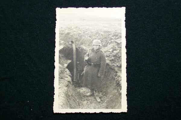 Original Third Reich Photograph - Young soldier in trench