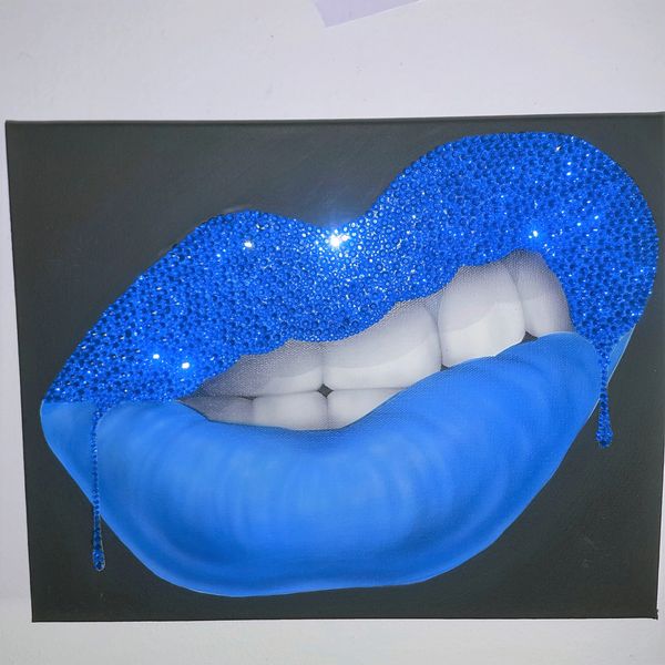 Crystal Snarl Lip Painting (Large)