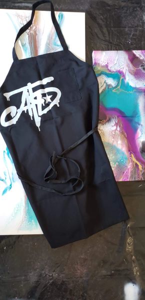 Pour Artists Like It Messy Apron (black)