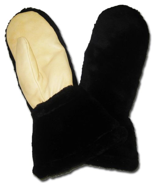 Black Pile Thinsulate Sno-Mitt