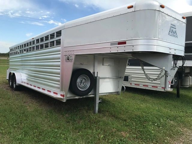 Duba's Trailer Customizing and Sales