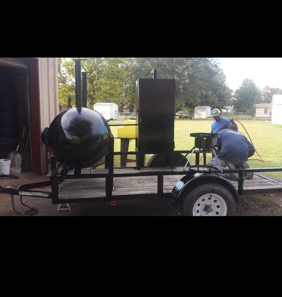 CUSTOM STEEL BBQ GRILLS & SMOKERS