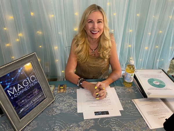 Online Virtual Intro To Tarot Reading Class with Michelle Welch