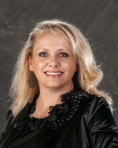 DONNA HUGHES | Top Dog Realty NC