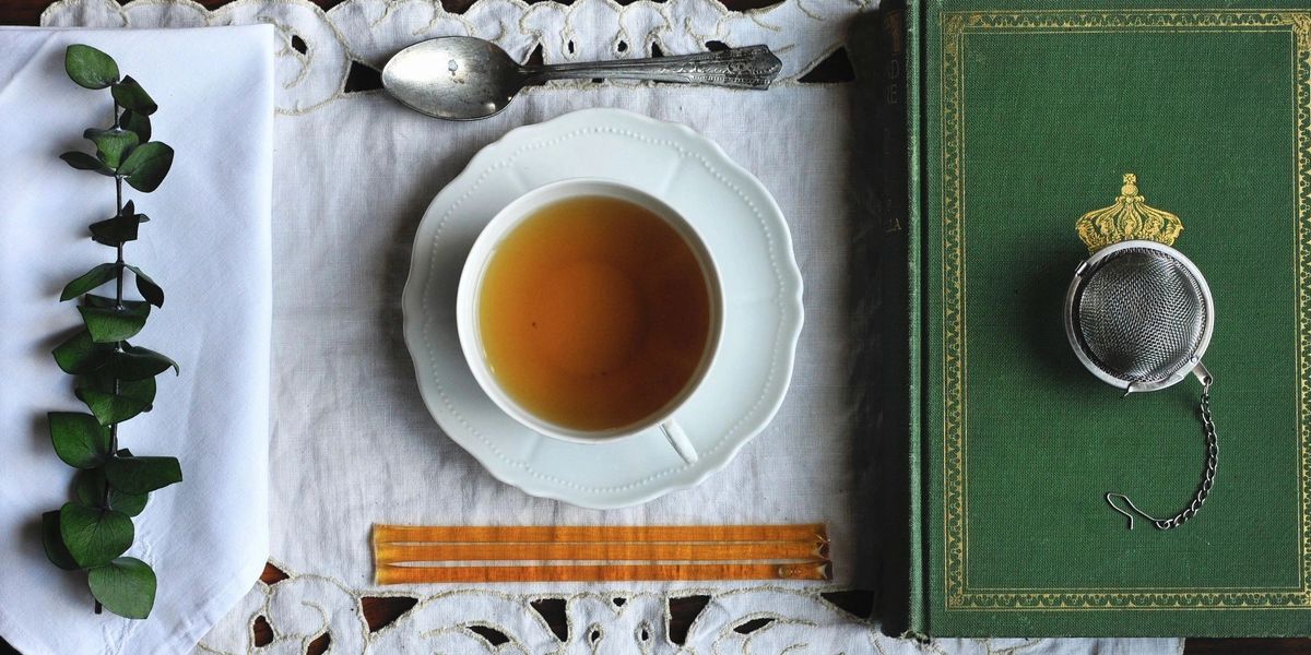 The Queen's TEApothecary ~ a handmade, royalTEA experience