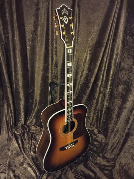 (SOLD) Guild D-55 2013 Sunburst New Hartford Built Guild Acoustic D55 ...
