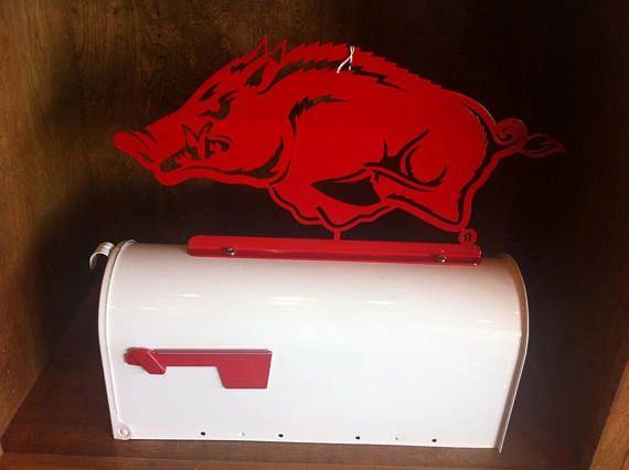 Razorback Mailbox Topper
