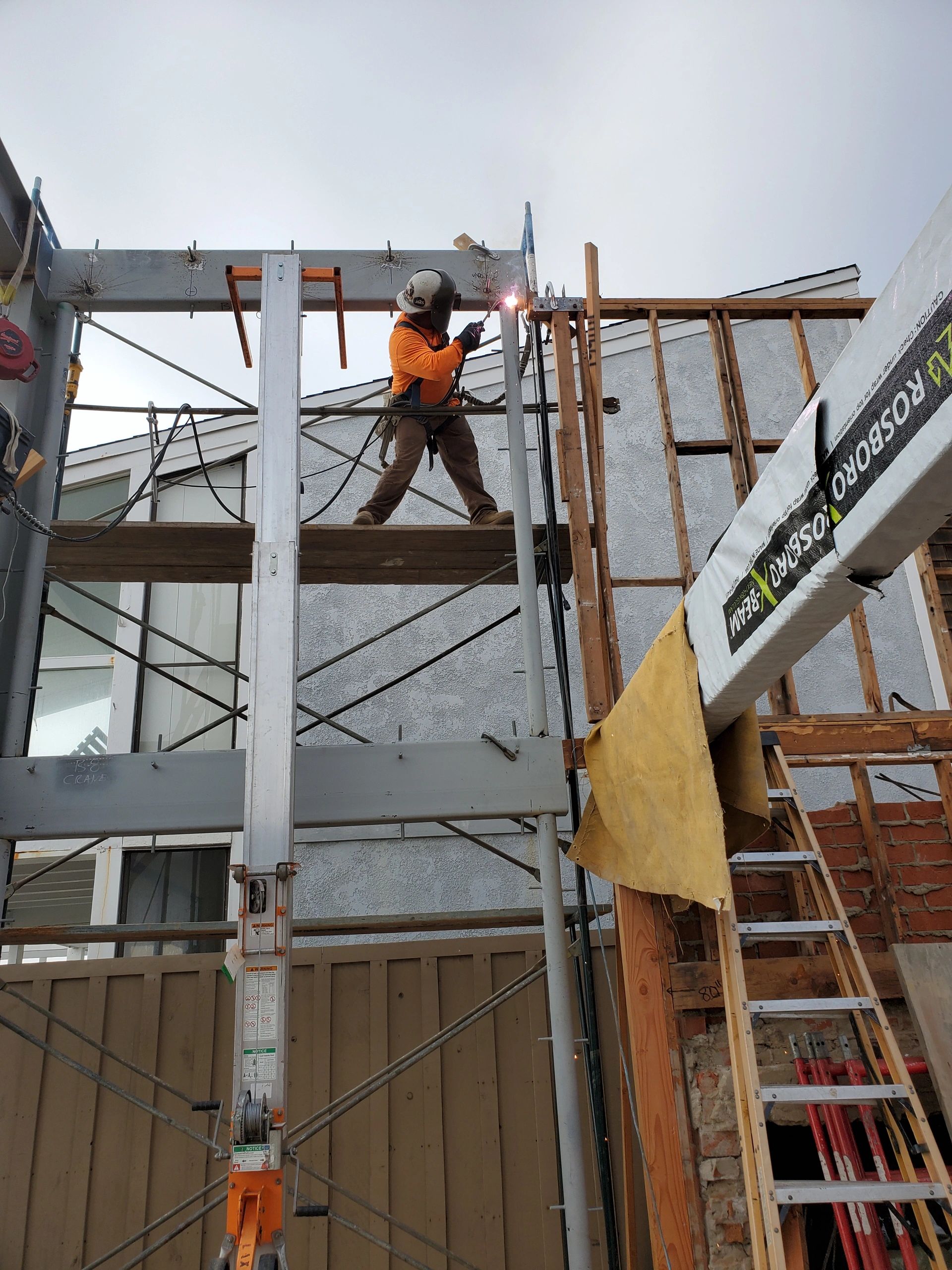 HIGH RISE STEEL - Steel Fabricators, Construction Company, Contractor