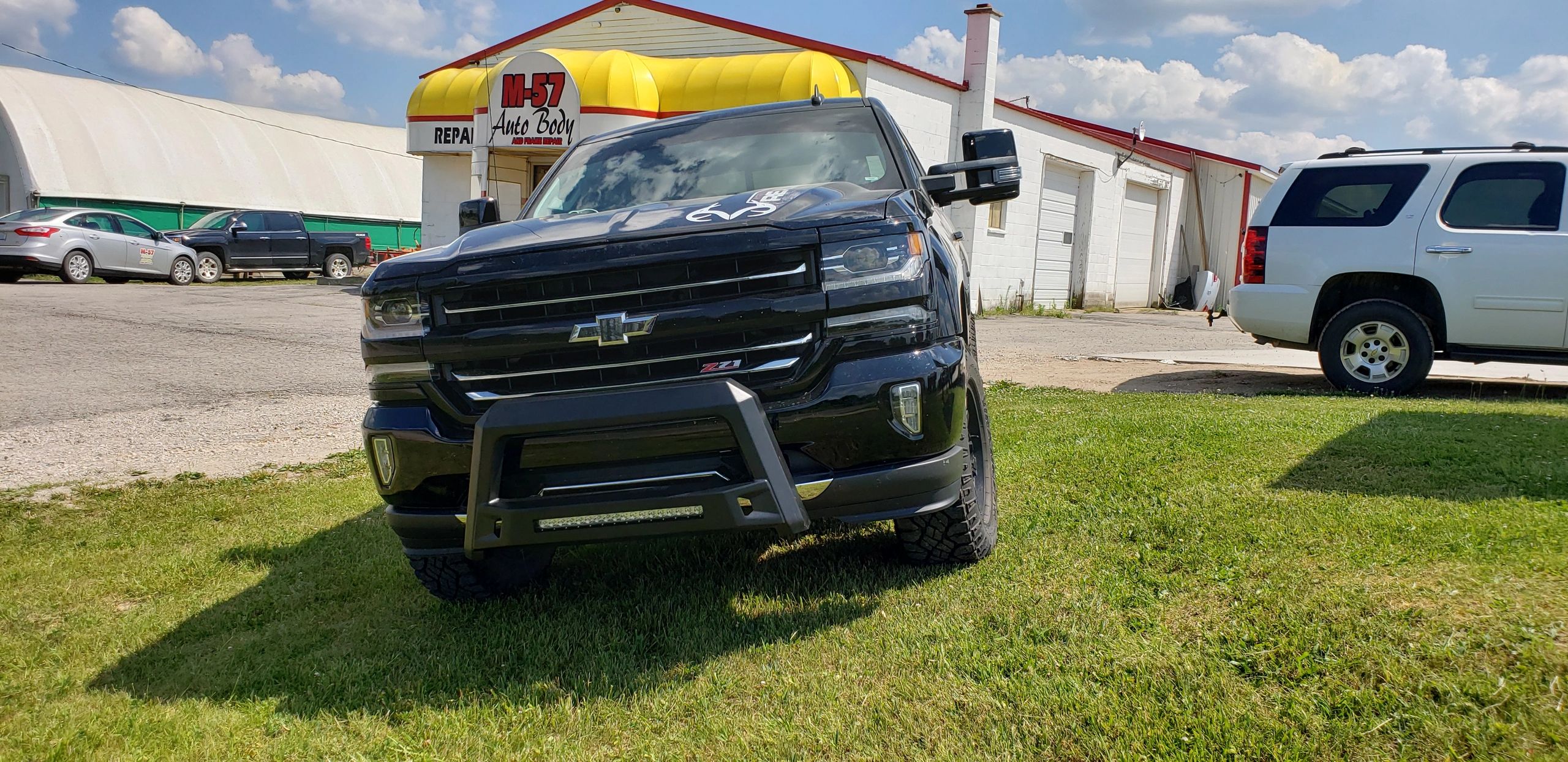 M57 Auto Body - Collision Repair - Sheridan, Michigan