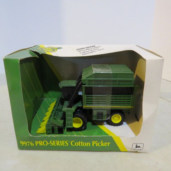 John Deere 9976 Cotton Picker, 1/64 scale, 5765EA-B2