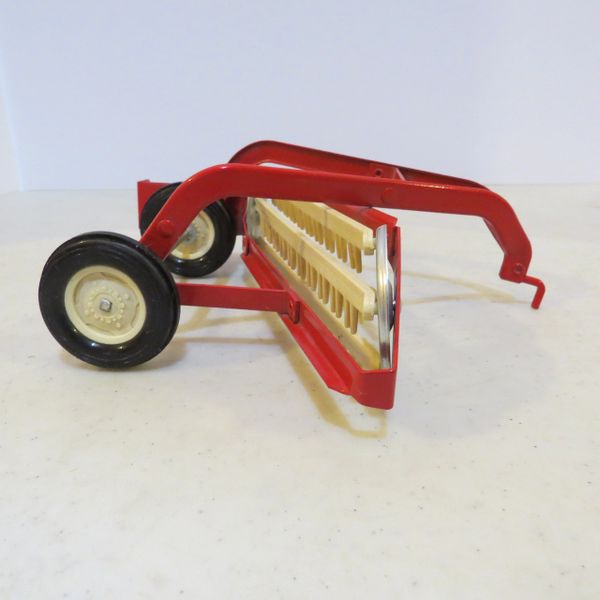 IH Hay Rake, 1/16 scale, IH-446-E