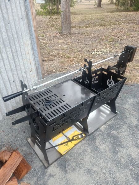 CC900FGR - Compact Campfire, Flam'in Grill, Rotisserie Kit COMBO