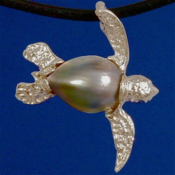 Sea Turtle in 14K Gold with personalized shell | www.theoffwhitegallery.com