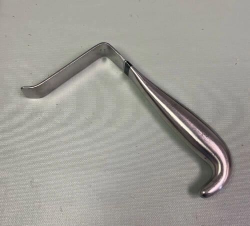V. Mueller VM96-2111 Retractor, Surgical Blunt Retractor, 3" Blade