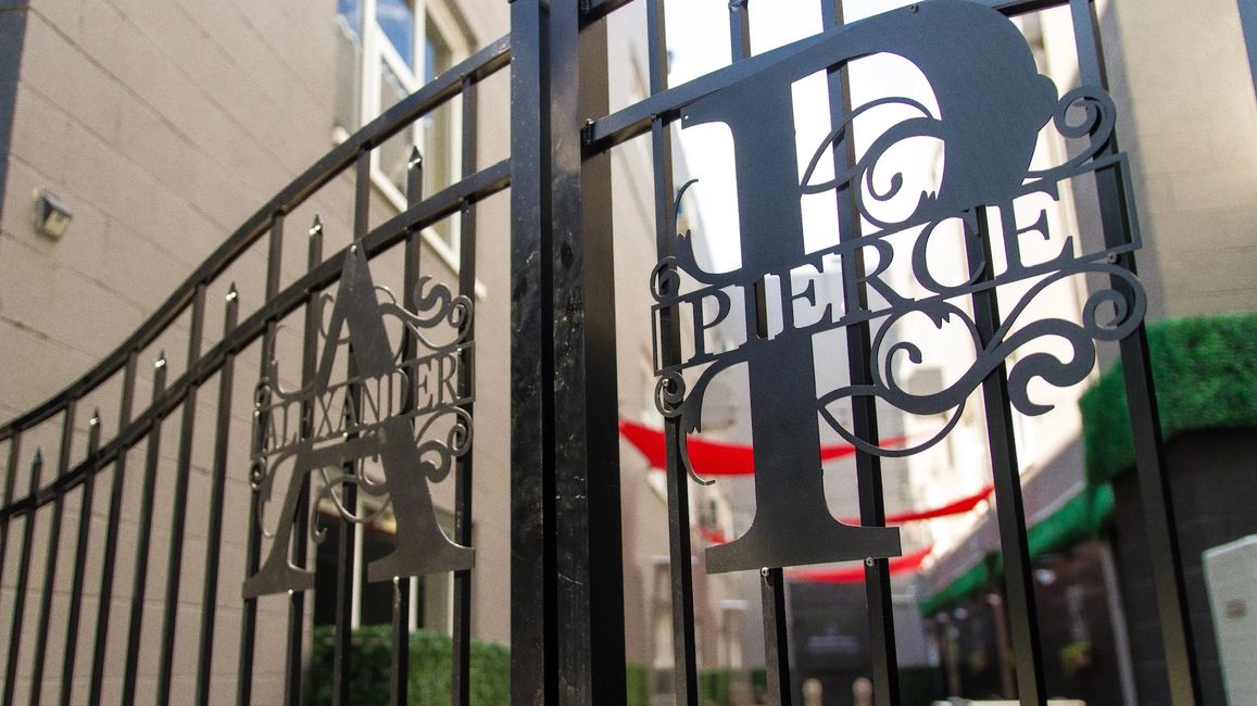 MENUS | Alexander Pierce Restaurant