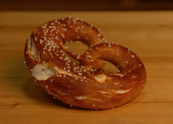 Pretzel or "Bretzel"