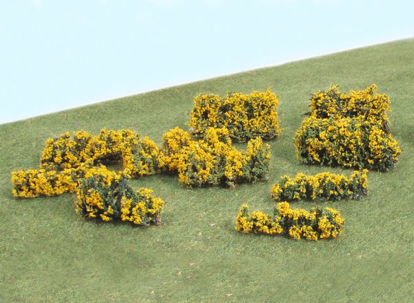 K&M TREES GB1 gorse bushes assorted pack of 12