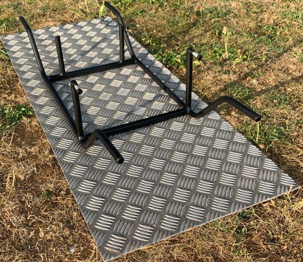 FORMULA FORD 1600 CROSSFLOW ENGINE STAND WITH CARRY HANDLES