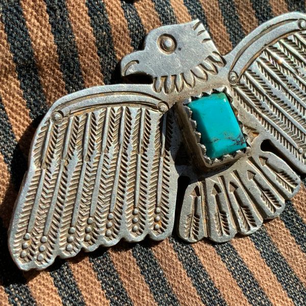 1940s BIG WOLF ROBE HUNT THUNDERBIRD & FACETED BLUE TURQUOISE INGOT ...