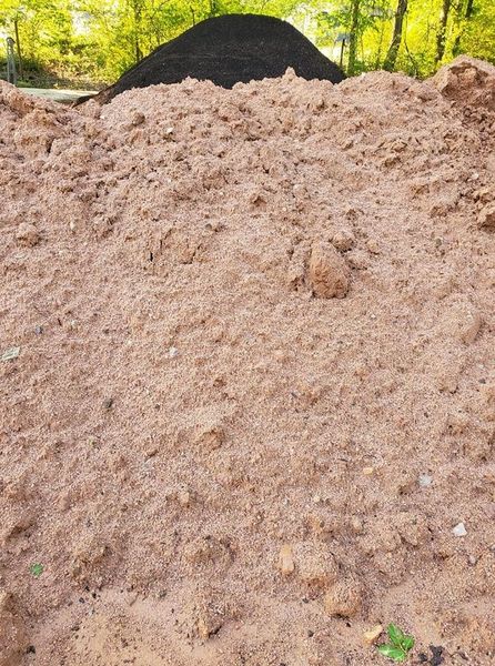 Decomposed Granite RED