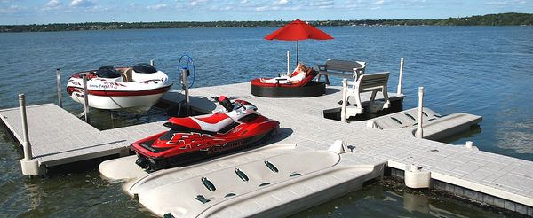 Wave Armor Floating Dock