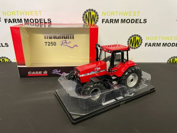 REPLICAGRI 1:32 SCALE CASE IH MAGNUM 7250 PRO