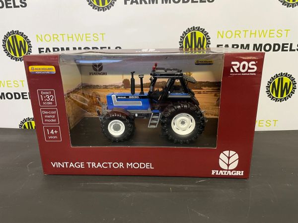 ROS 1:32 SCALE NEW HOLLAND 8830 4WD TRACTOR