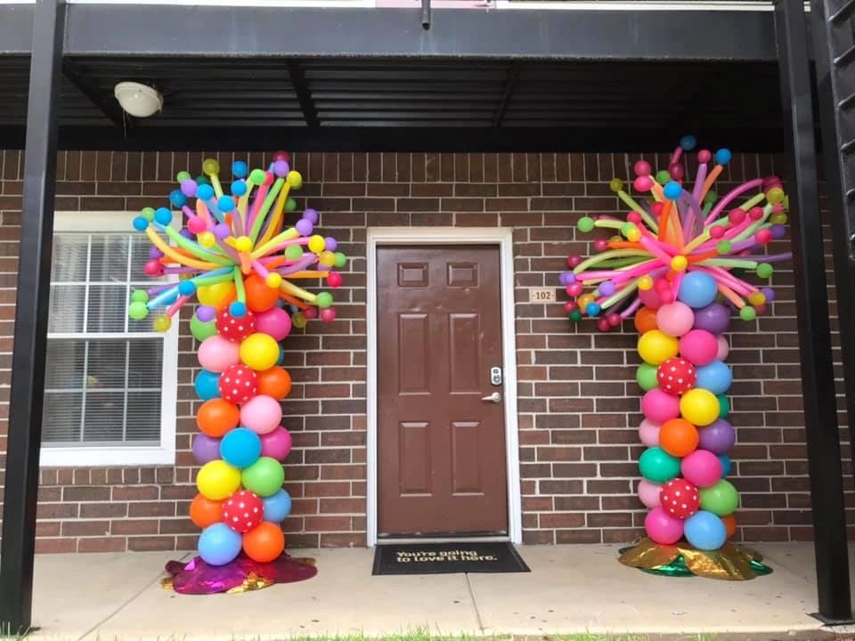 Firecracker balloon column