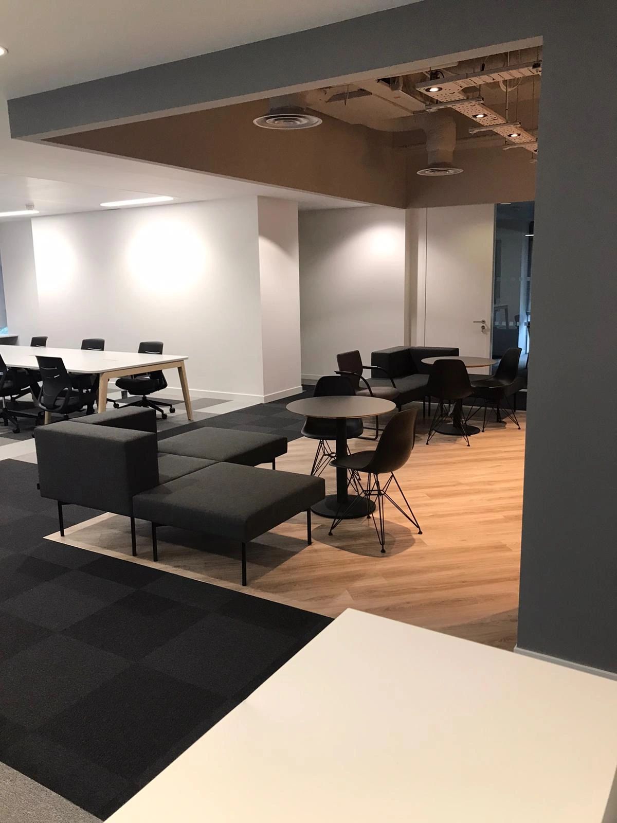 Domestic & Commercial Electrician | Elite Sparks Electrical