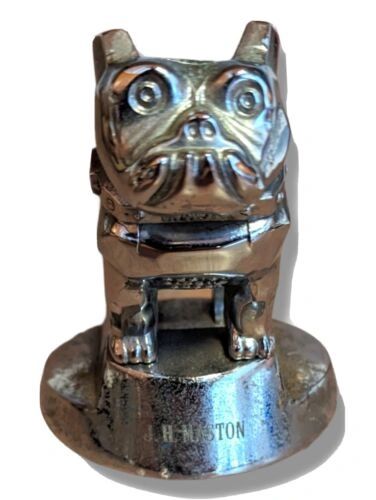 MACK Truck "BULLDOG" Chrome Desk Paper Weight