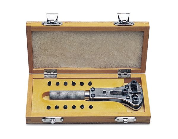 Case Wrench in Wood Box, Jaxa Style