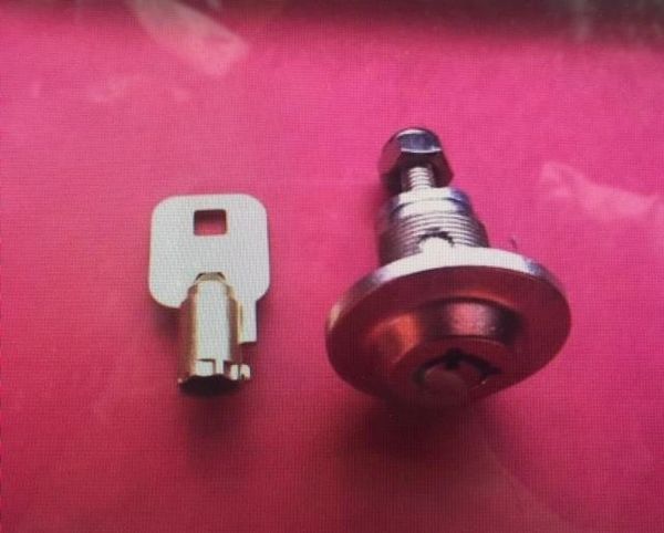 1 Homak gun safe Lock with 2 keys wall /Gun safes