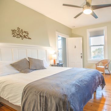 River Ridge Lodge - Bed and Breakfast - Mahone Bay, Nova Scotia