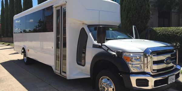 HAMPTON ROADS LIMOUSINE AND PARTY BUS SERVICE AND RENTALS - Vip Style ...