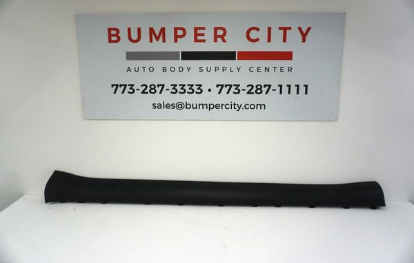 OEM 2020 2021 2022 Tesla Model Y Right Side Lower Rocker Cover 149774400B