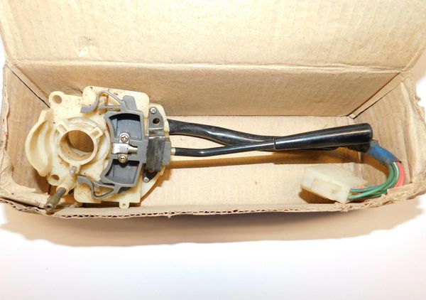 NOS GENUINE ISUZU INDICATOR STALK SWITCH ASSEMBLY HOLDEN GEMINI TX TX ...