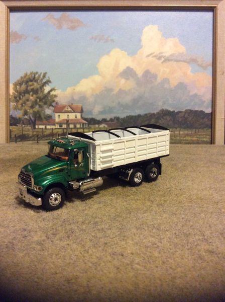 Omaha Style Grain Box