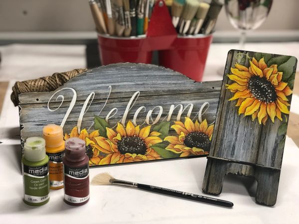 Sunflowers and Barn Board Pattern